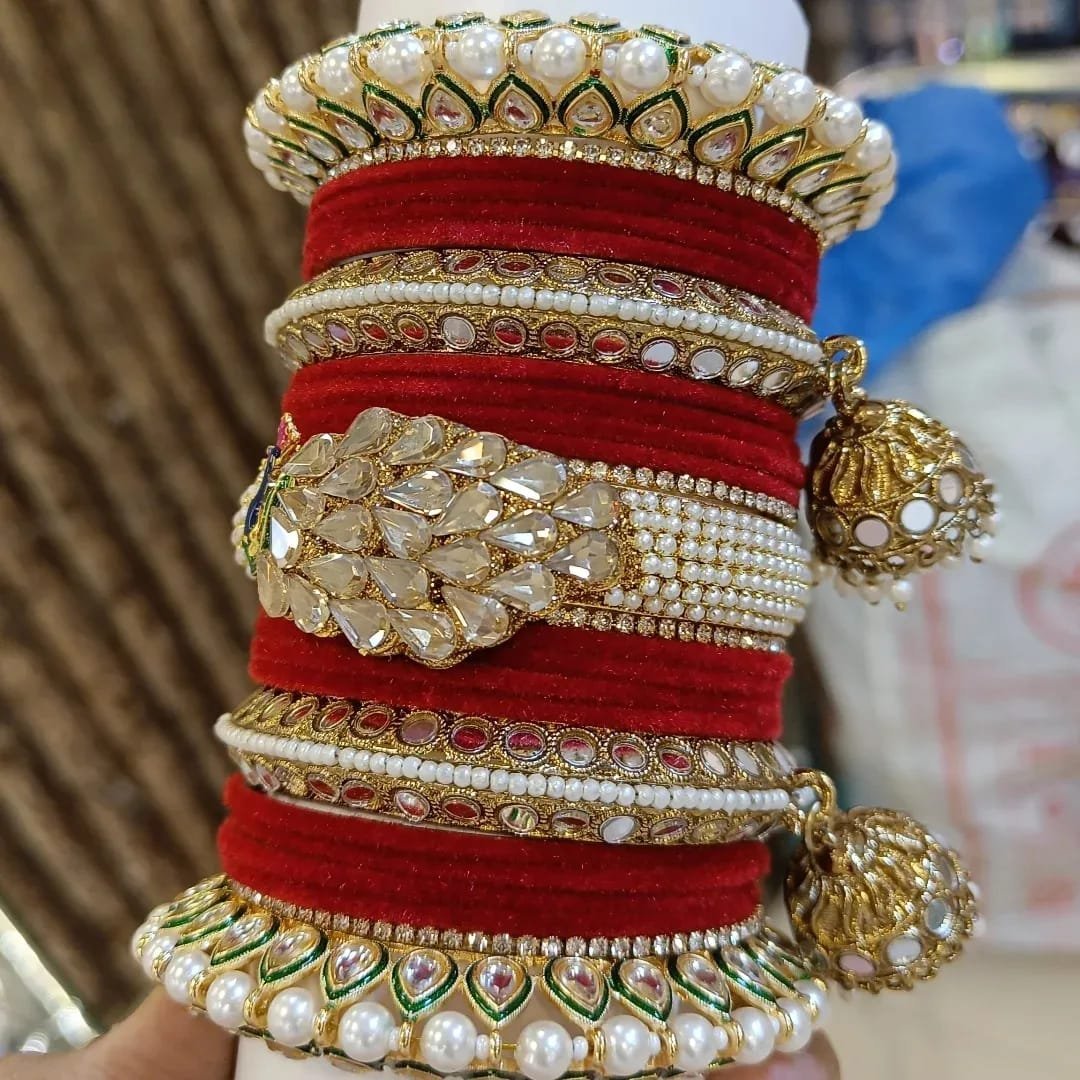 BEAUTIFUL PEACOCK CHOODA - Bangles King