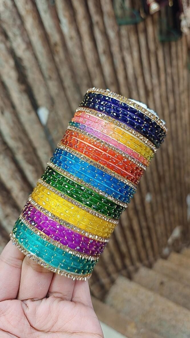BANARASI GOLD DROP ONE HAND SET - Bangles King