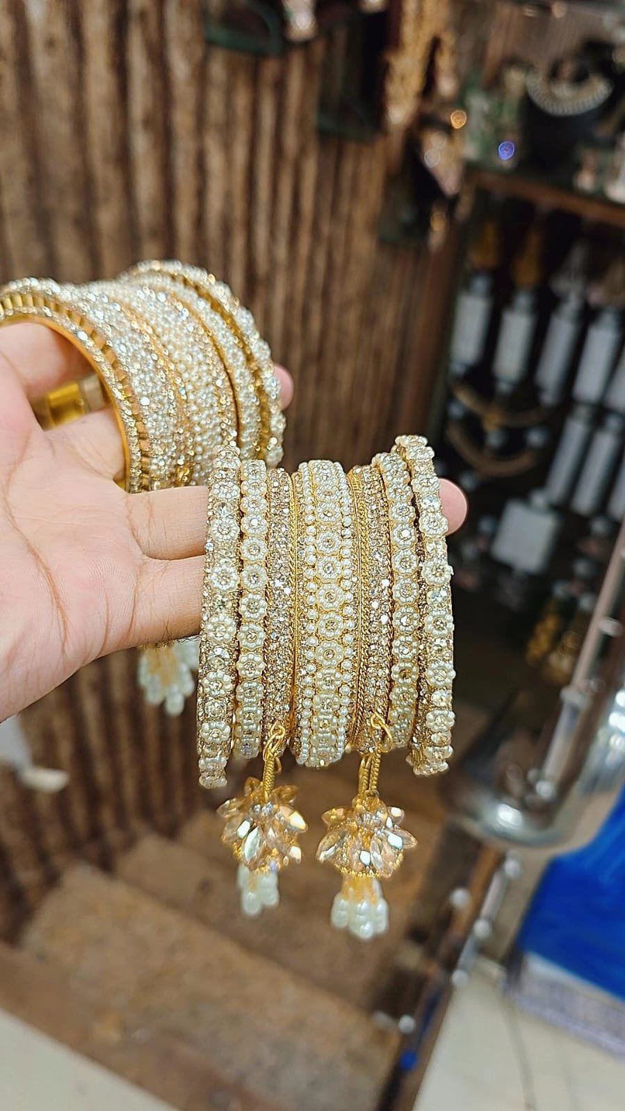 🌟 SHADOW RIZA GOLD STONE SET 🌟 - Bangles King