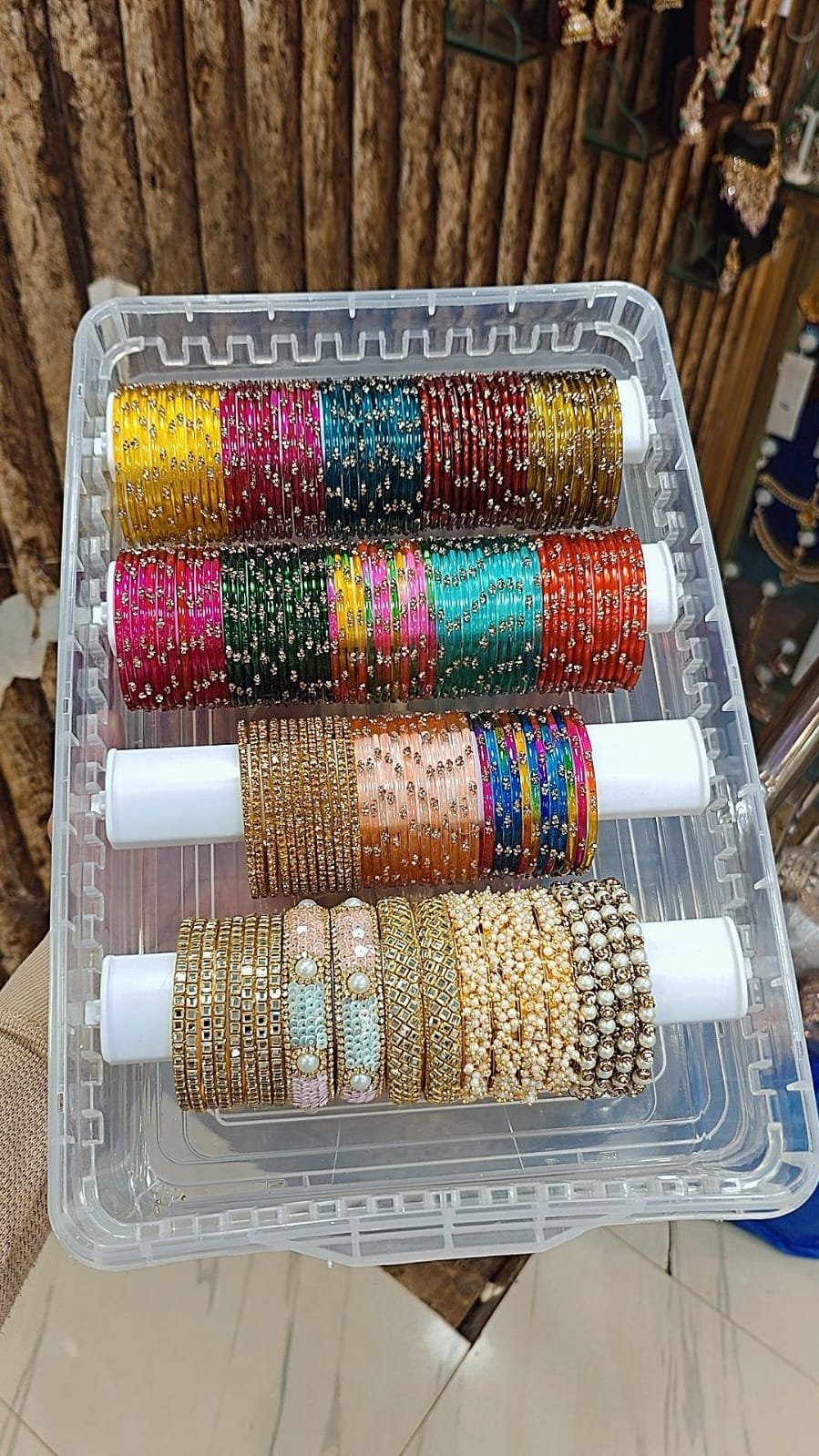 GLASS GIFT COMBO BOX - Bangles King