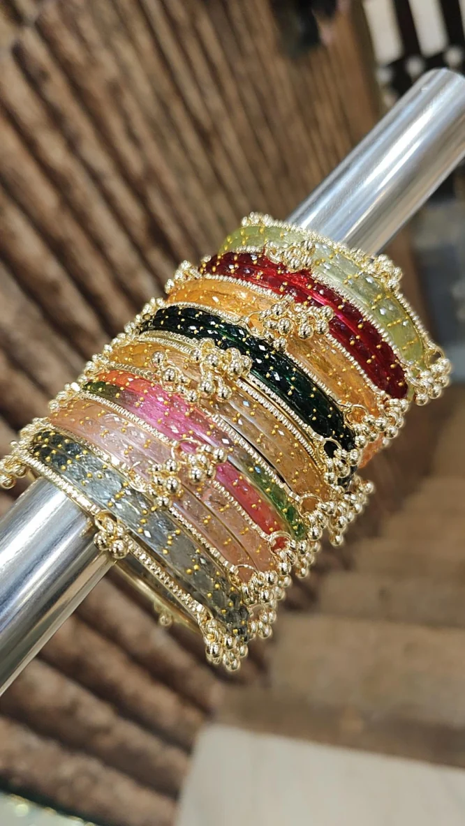 KASHMIRI GHUNGRU MULTI SET - Bangles King