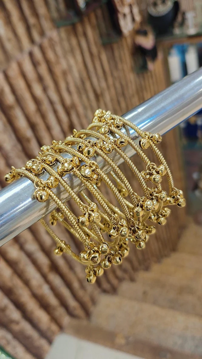 COPPER KASHMIRI GHUNGRU BANGLES - Bangles King